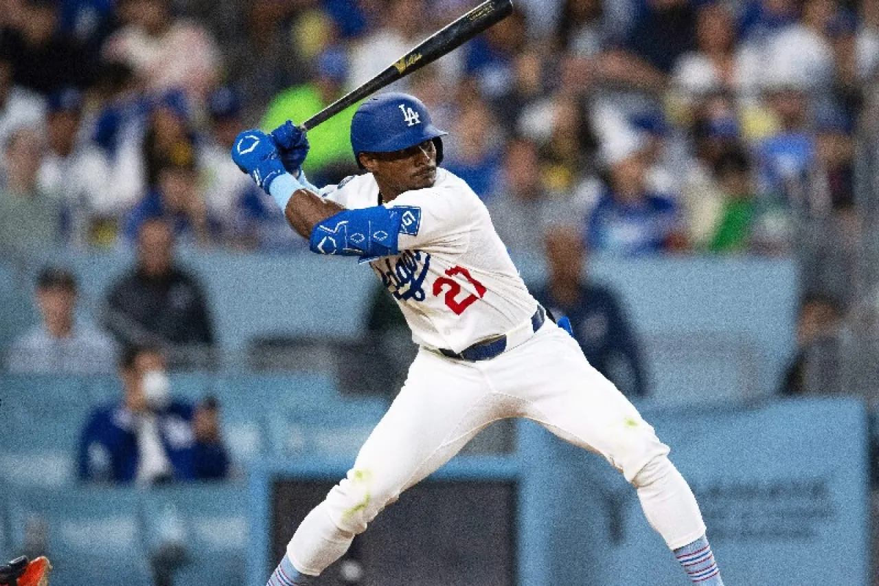 Marlins: Adquiere Miami a Esteury Ruíz en cambio con los Dodgers
