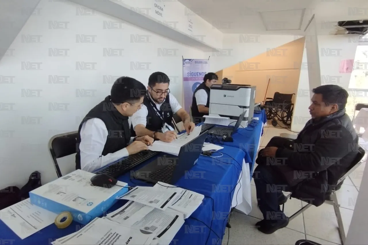 Acerca SAT servicios al contribuyente con oficinas móviles en Juárez
