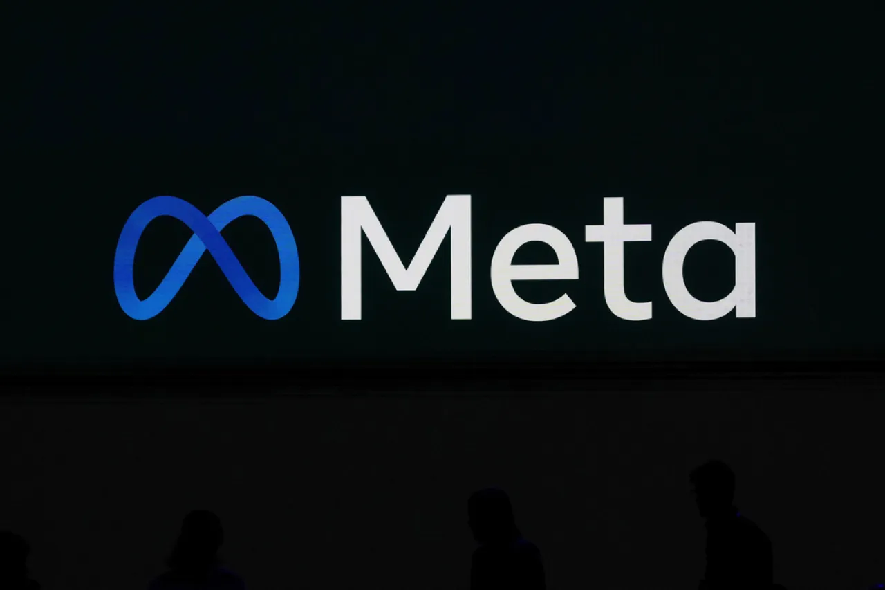 Apuesta Meta por lentes inteligentes para reemplazar al celular
